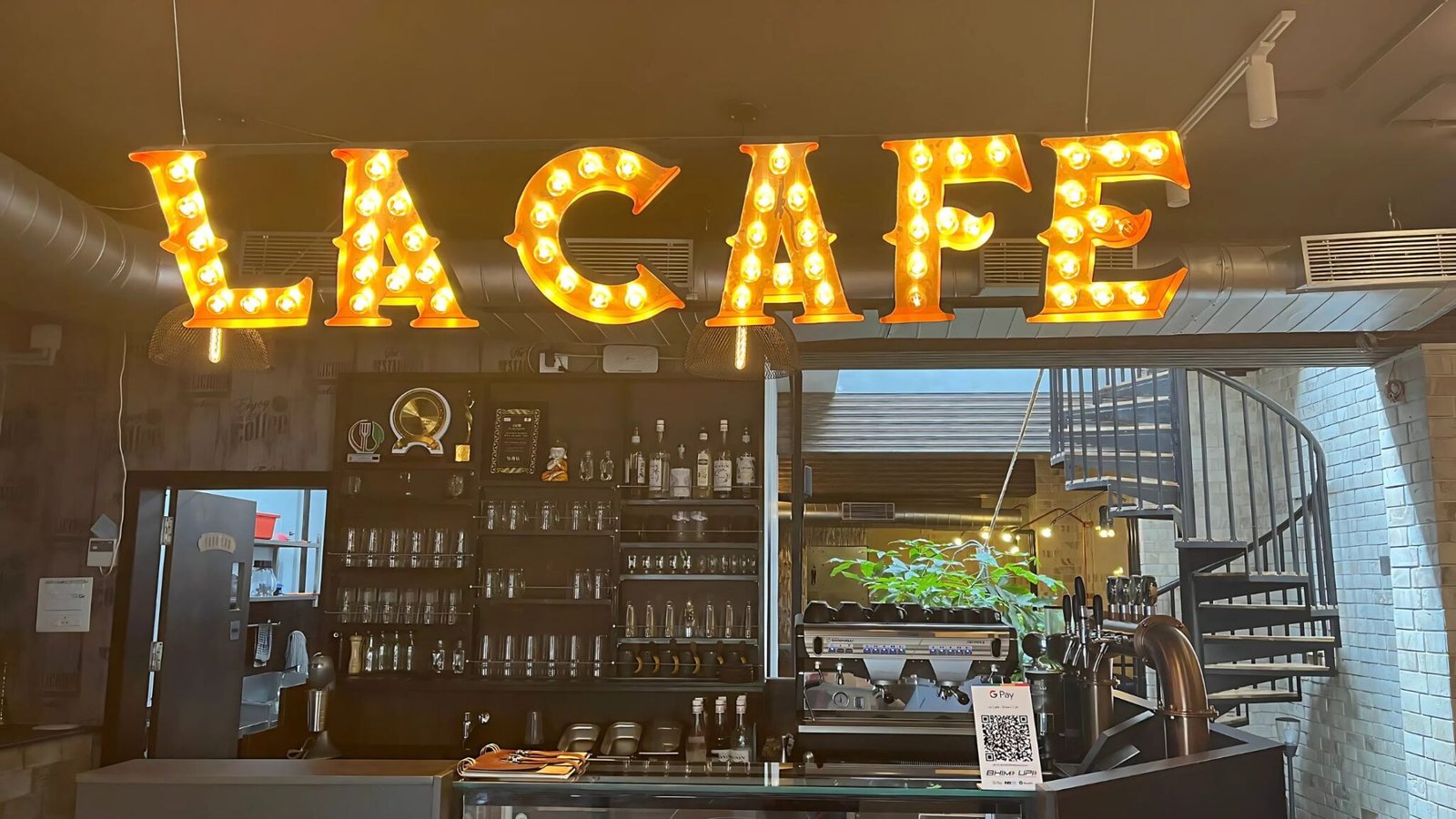Top 10 Cafes in Coimbatore with the Best Ambience - Smart Kovai