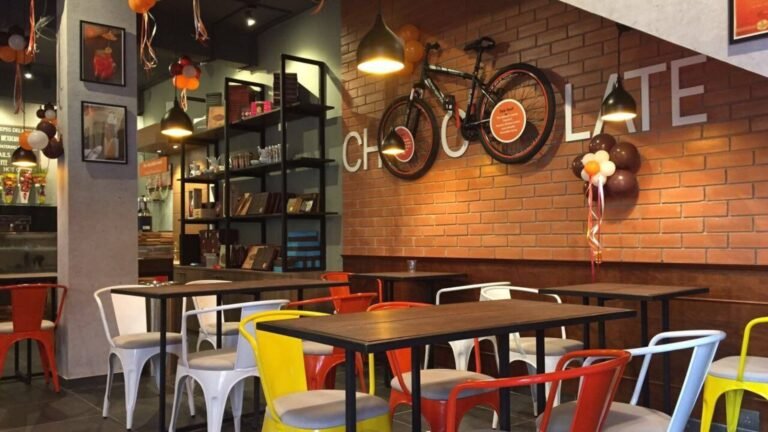 Top 10 Cafes in Coimbatore with the Best Ambience - Smart Kovai